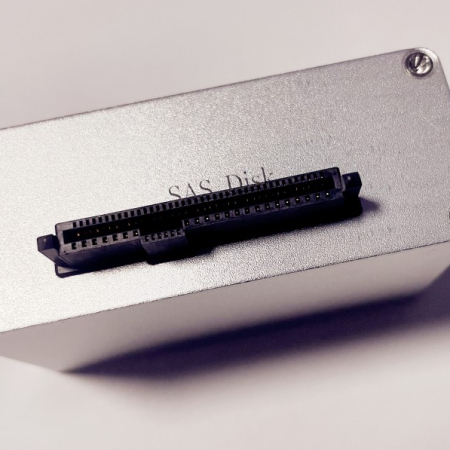 DFL SATA to SAS Adapter Plus - Dolphin Data Lab